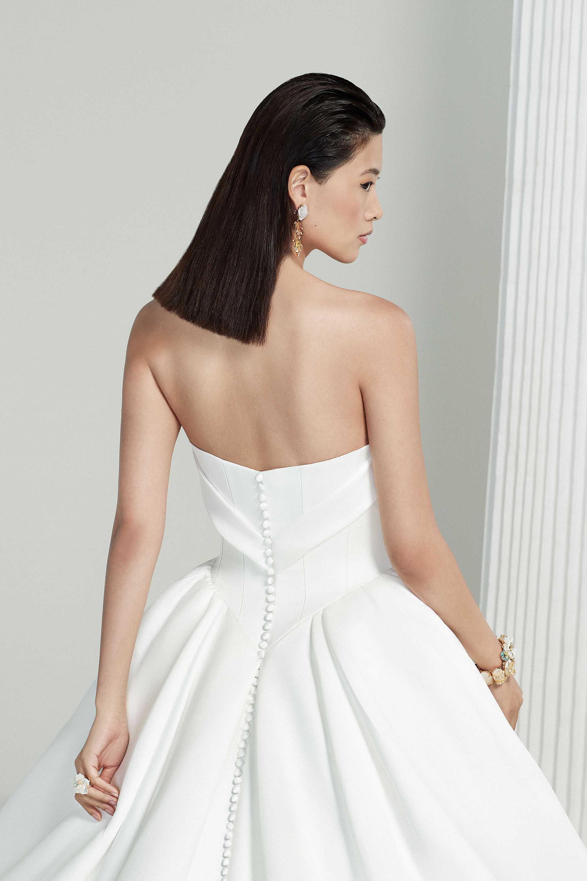 Style JOAN: Strapless Luxe Satin Ball Gown with Basque Waist | Justin ...