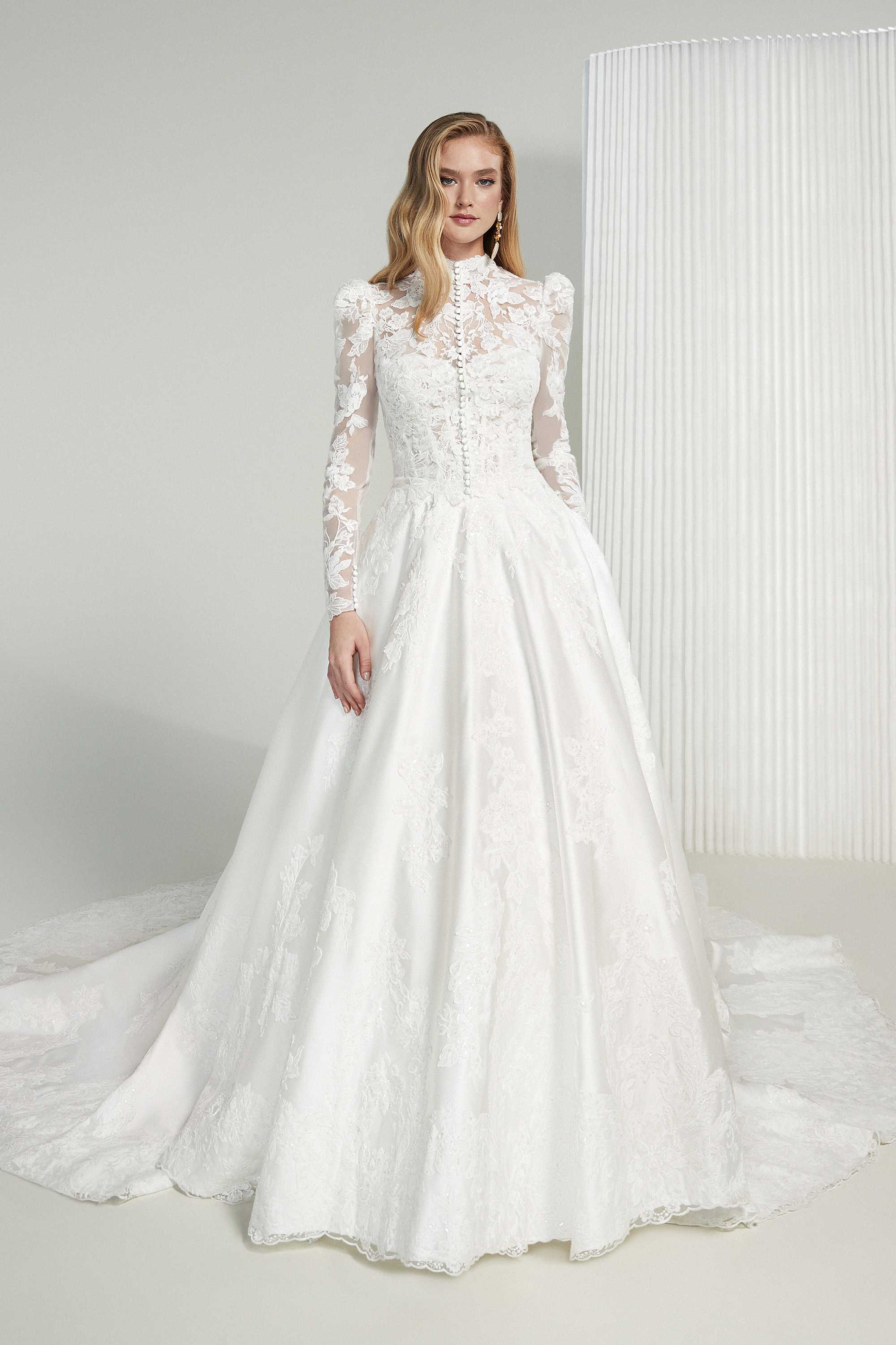 Style ELIZABETH JACKET: Lace Jacket with Mandarin Collar and Puff ...