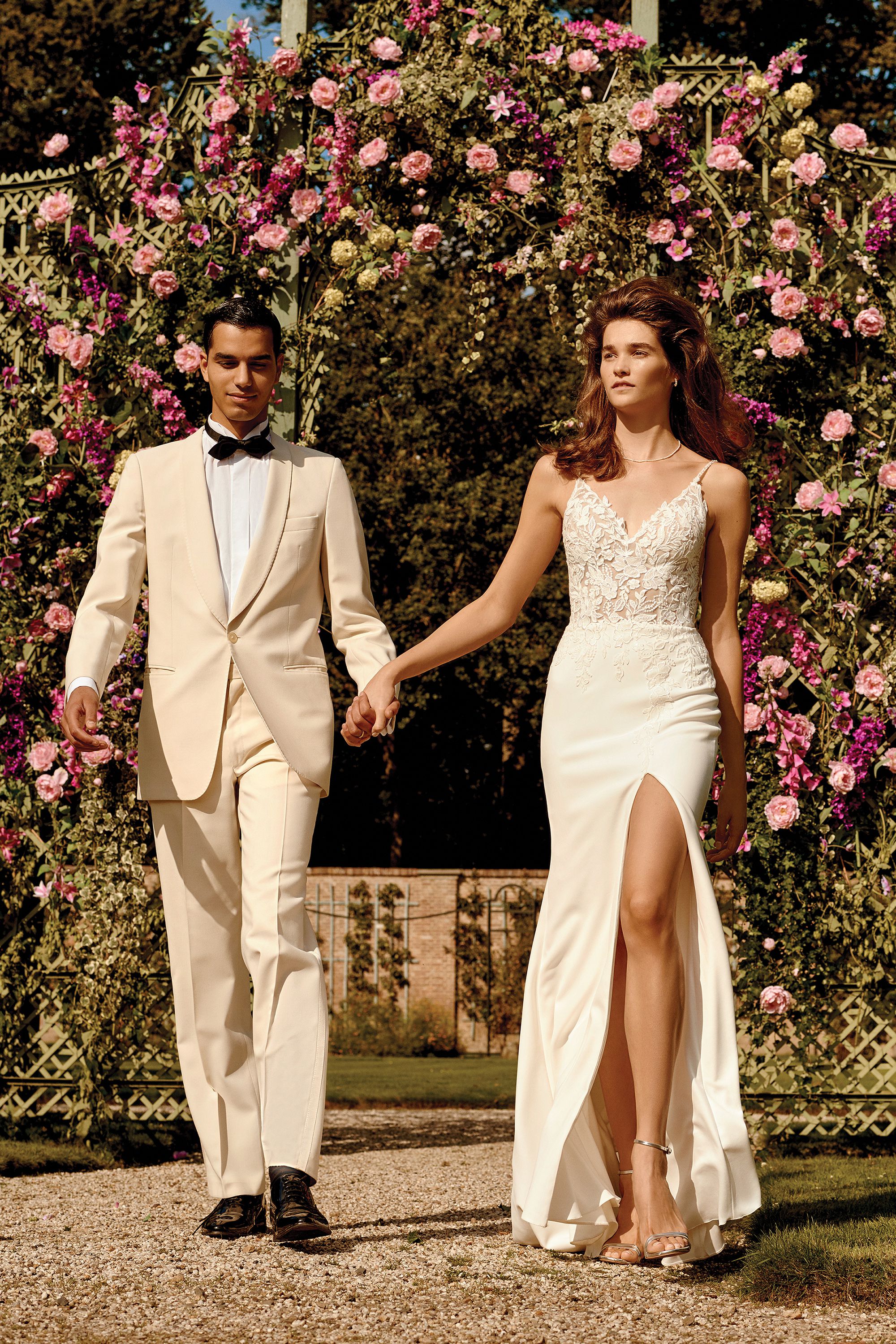 Style Everley: Lace and Crepe Fit and Flare Wedding Dress with Slit ...