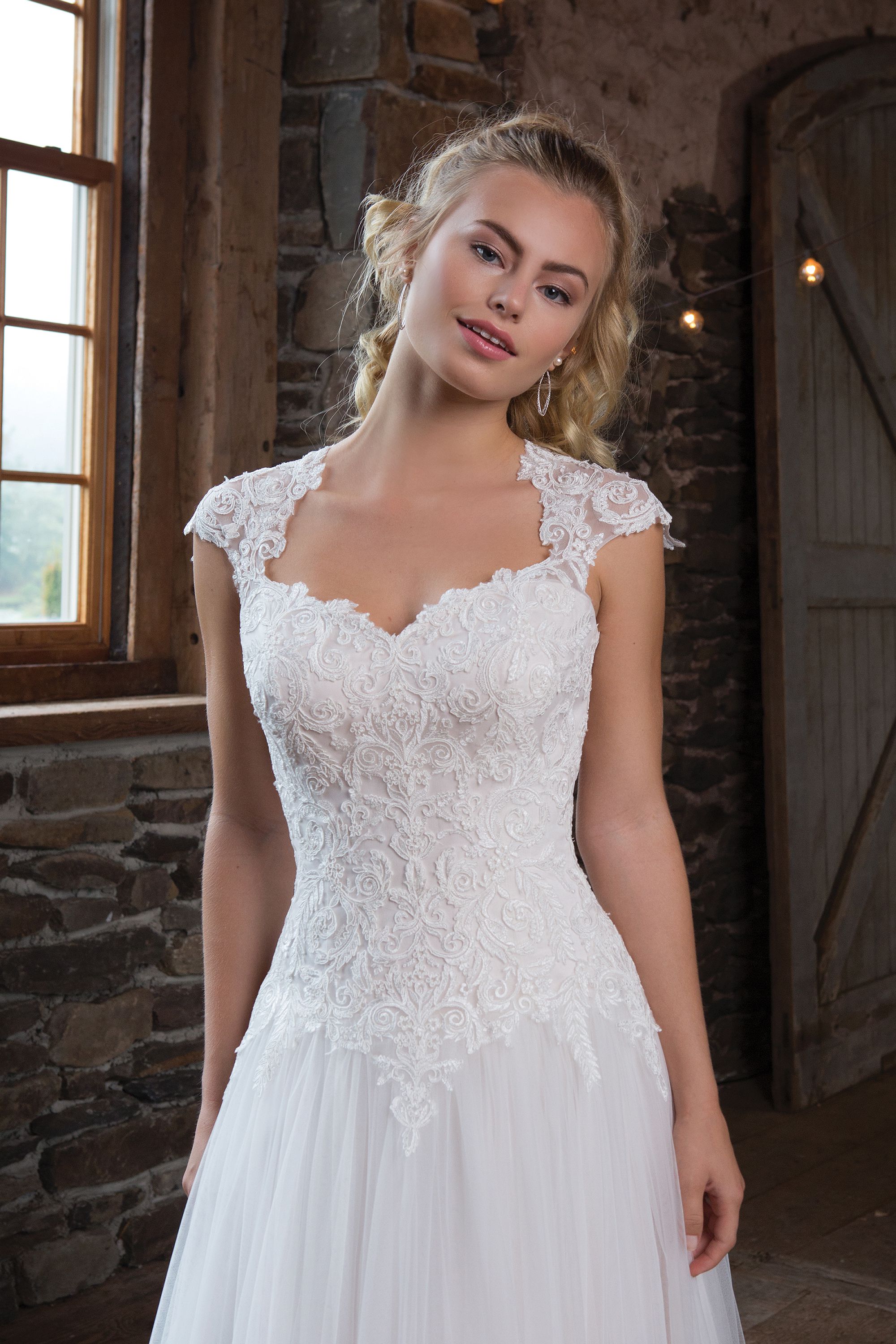 Style 1122: Soft Tulle Ball Gown with Basque Waist | Sweetheart Gowns